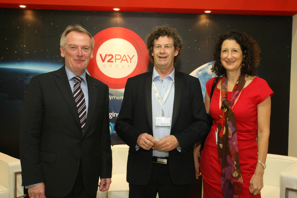 手机金融服务是趋势 | 时代财智